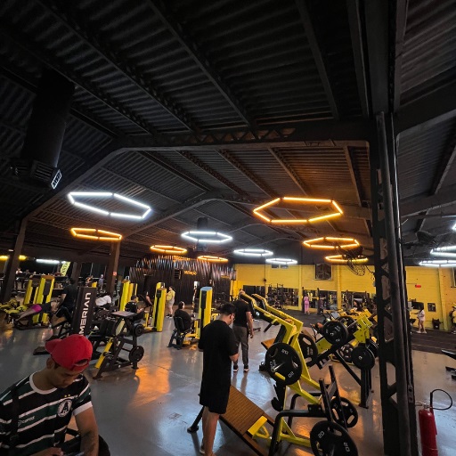 Sparta MegaGym - Invista na Maior Academia do Sul do Brasil